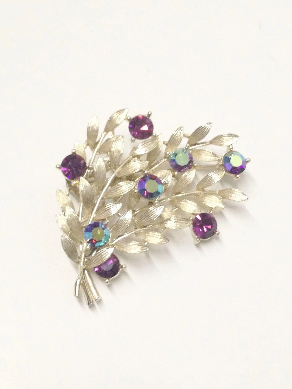 Vintage Lisner Leaf Rhinestone Brooch Pin – Hers and His Treasures